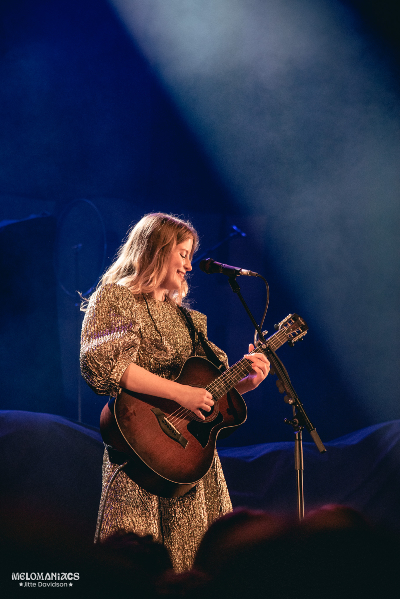 Live Review: Maisie Peters in Ghent